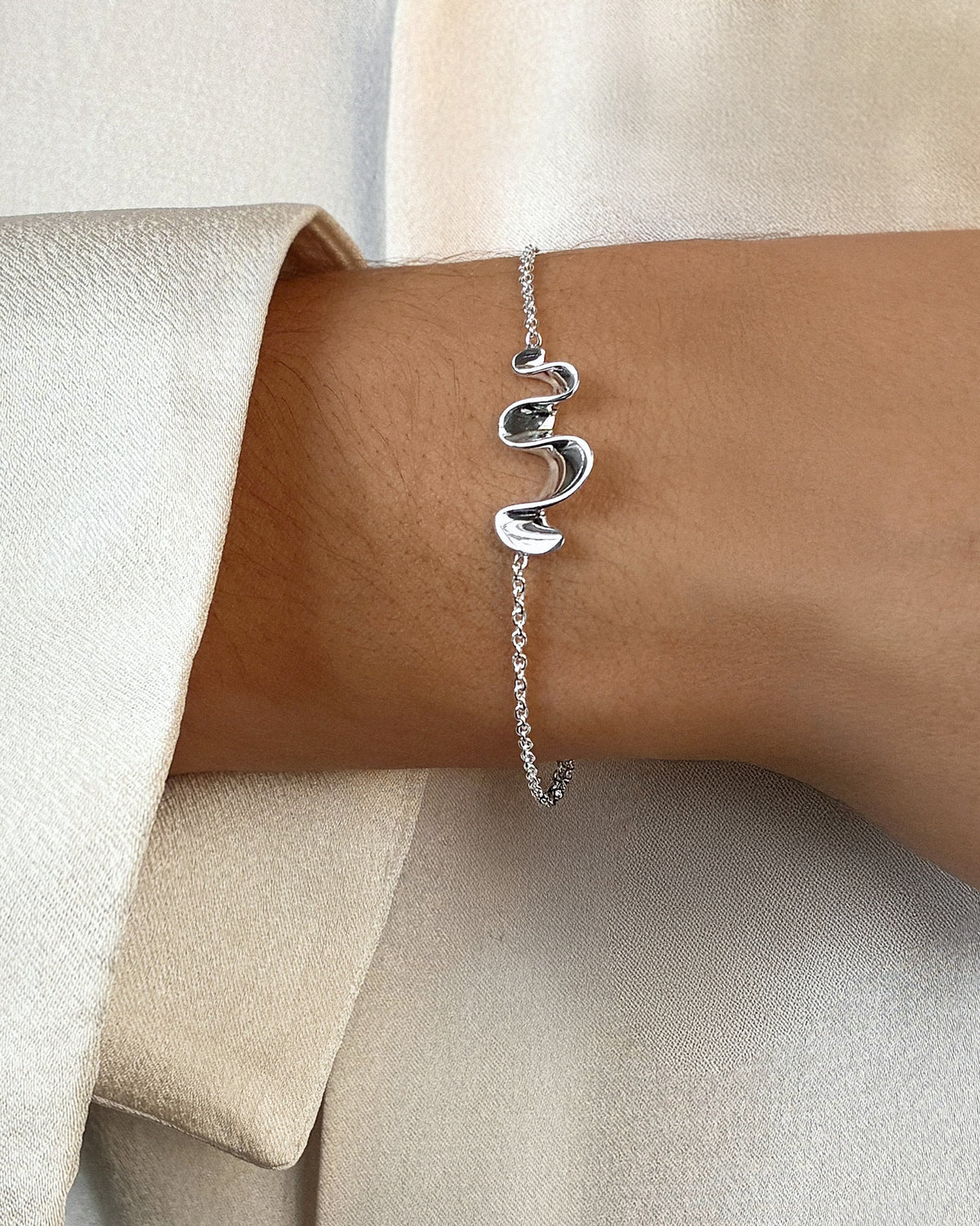 Water Flow small bracelet silver – Drakenberg Sjölin